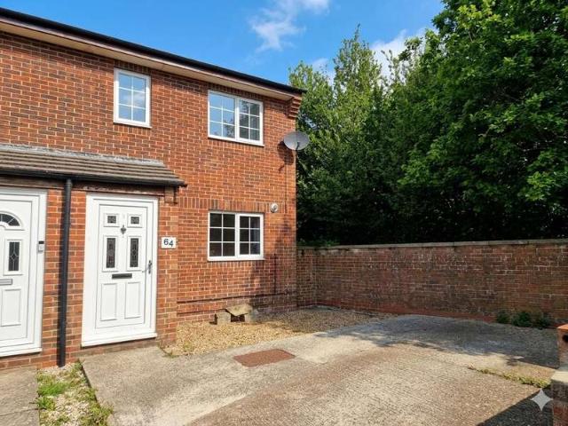 2 Bedroom End Of Terrace House