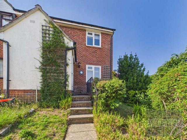 2 Bedroom End Of Terrace House