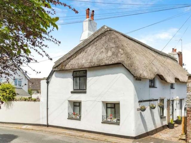 2 Bedroom End Of Terrace House