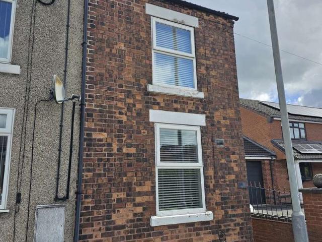 2 Bedroom End Of Terrace House
