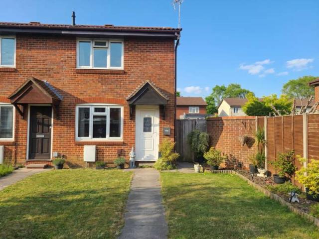 2 Bedroom End Of Terrace House