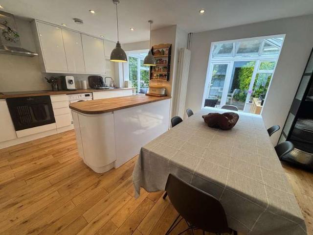 2 Bedroom End Of Terrace House