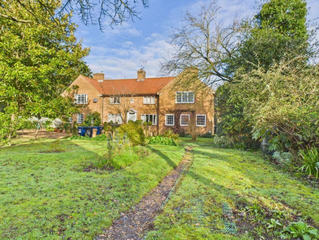 2 Bedroom End Of Terrace House