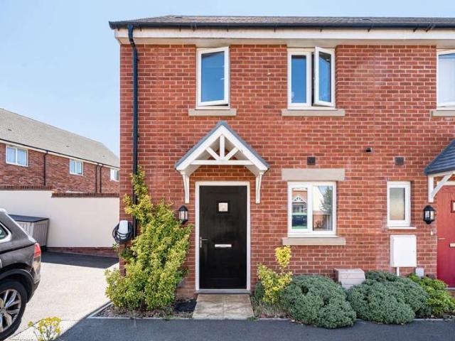 2 Bedroom End Of Terrace House