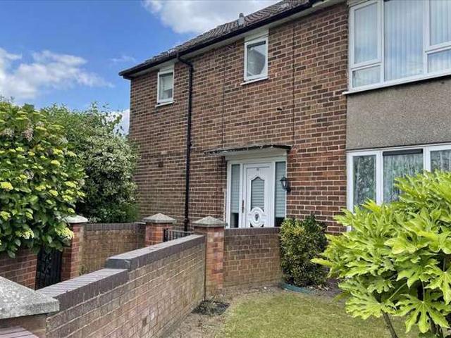 2 Bedroom End Of Terrace House