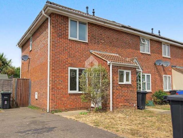 2 Bedroom End Of Terrace House