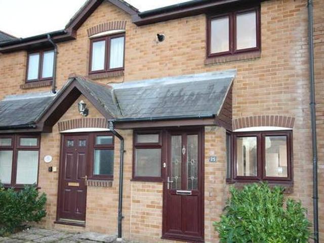 2 bedroom end of terrace house for rent in Colborne Close Poole BH15