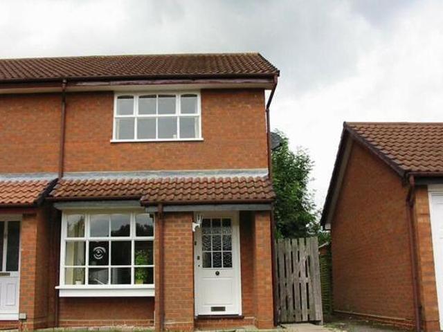 2 Bedroom End Of Terrace House For Rent In Calcot, Reading