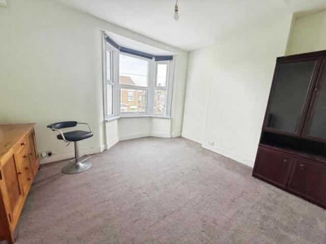 2 bedroom end of terrace house for rent in Cardiff Street, London, SE18