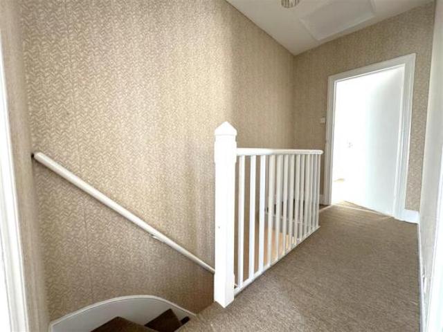 2 bedroom end of terrace house for rent in Church Road, Bexleyheath, DA7