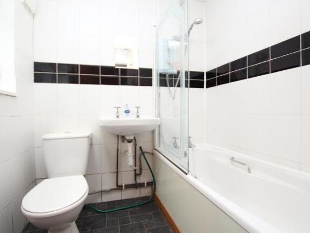 2 bedroom end of terrace house for rent in Churchfield Road, Walton, Peterborough, PE4 6HE, PE4