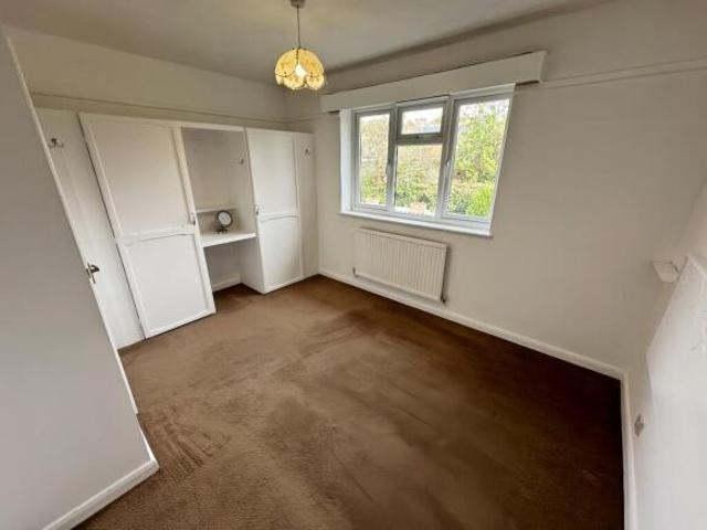 2 bedroom end of terrace house for rent in Chineham, RG24