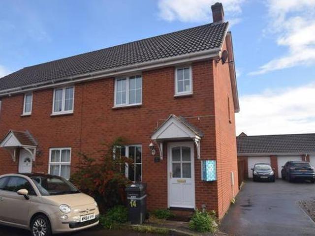 2 bedroom end of terrace house for rent in Cranes Close Taunton TA2