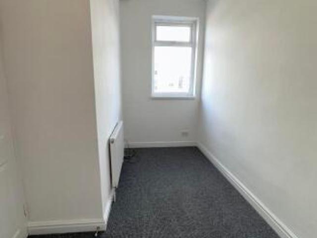 2 bedroom end of terrace house for rent in Andover Street, Eccles, Salford, M30