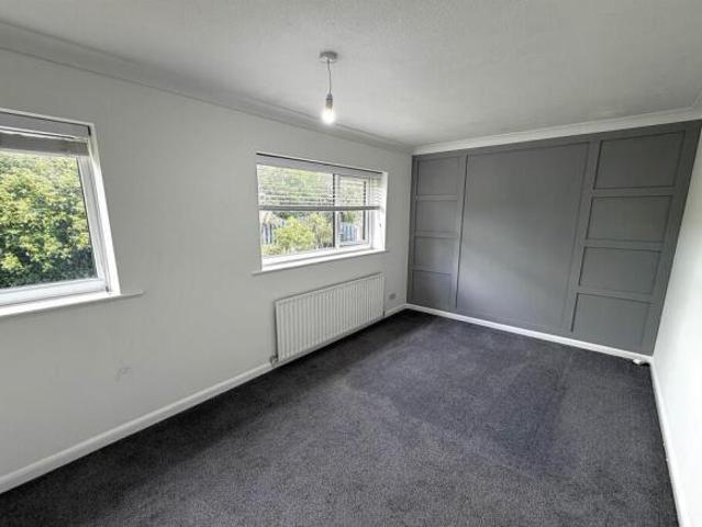 2 bedroom end of terrace house for rent in Aysgarth Rise, Swallownest, S26