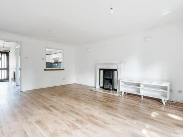 2 bedroom end of terrace house for rent in Bourne Close, North Oxford, OX2