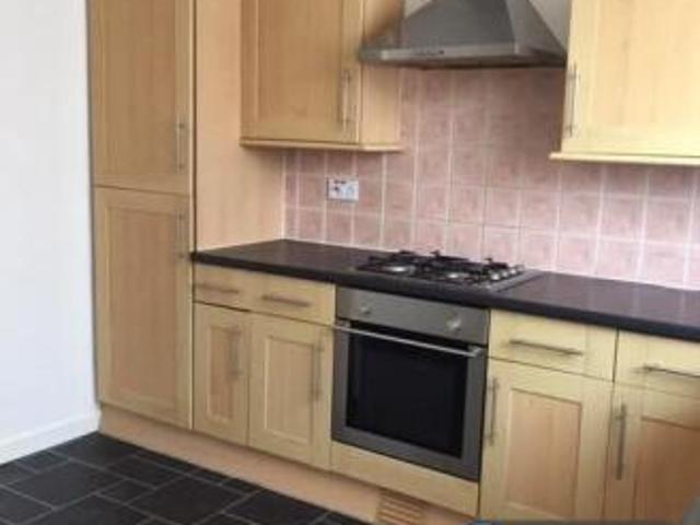 2 bedroom end of terrace house for rent in Bamford Road, Wolverhampton, WV3