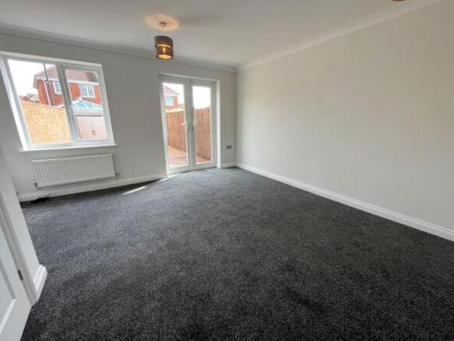 2 bedroom end of terrace house for rent in Bedminster, Honeywick Close, BS3
