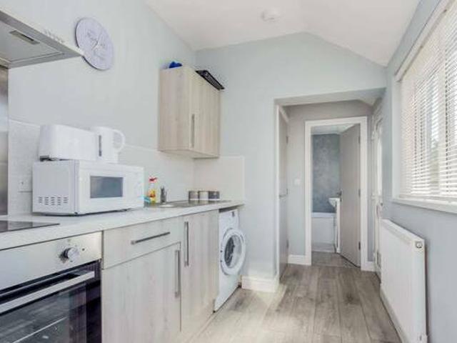 2 bedroom end of terrace house for rent in Best Street Fenton ST4