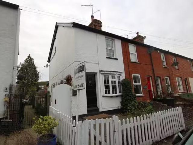 2 bedroom end of terrace house for rent in Birchanger, Bishop'.