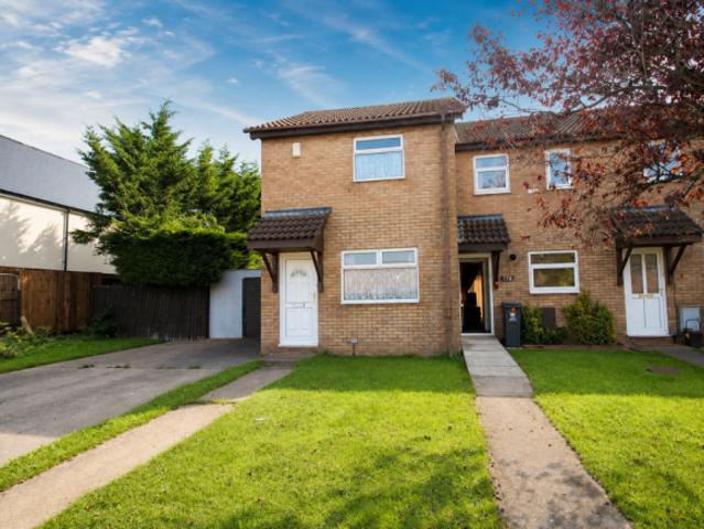 2 bedroom end of terrace house for rent in Brynheulog, Pentwyn, Cardiff, CF23