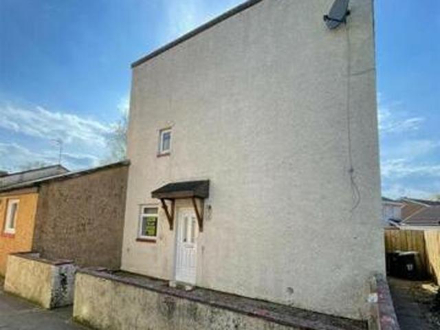 2 Bedroom End Of Terrace House For Rent In Girdle Toll