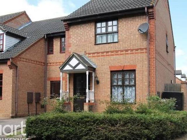 2 bedroom end of terrace house for rent in Greenside Hill Emerson Valley MK4