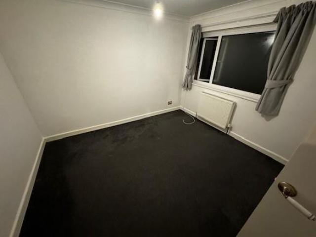 2 bedroom end of terrace house for rent in Dale Valley Road, Oakdale, Poole, BH15