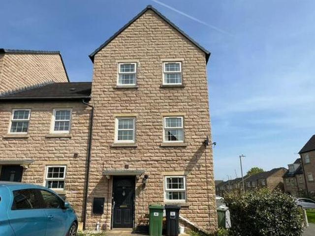 2 Bedroom End Of Terrace House For Rent In Deighton