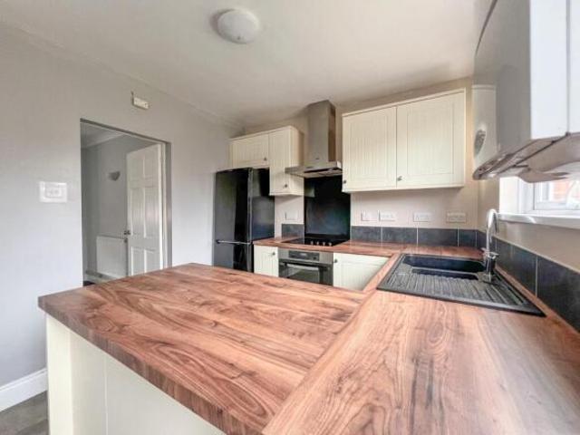 2 bedroom end of terrace house for rent in Dings Walk, Bristol, Somerset, BS2