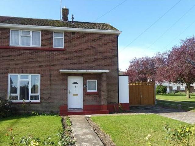 2 bedroom end of terrace house for rent in Drovers Way Dunstable Bedfordshire LU6