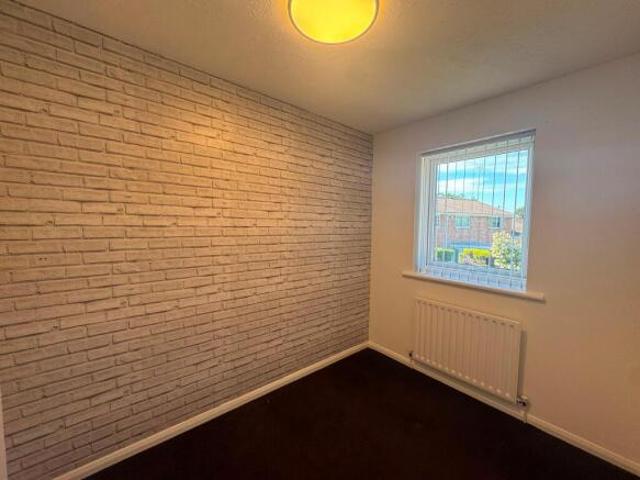 2 bedroom end of terrace house for rent in Elderberry way, CV2