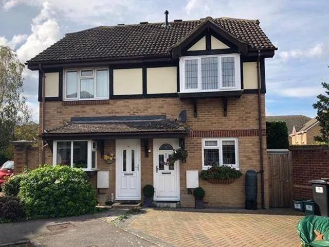 2 bedroom end of terrace house for rent in Forge Way Paddock Wood TN12