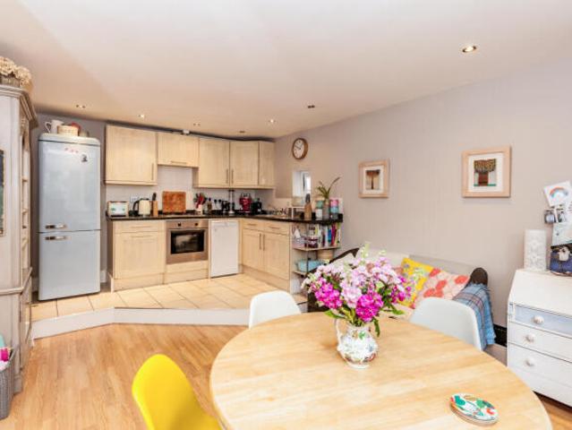 2 bedroom end of terrace house for rent in Fairfax Road, Oxford, OX4