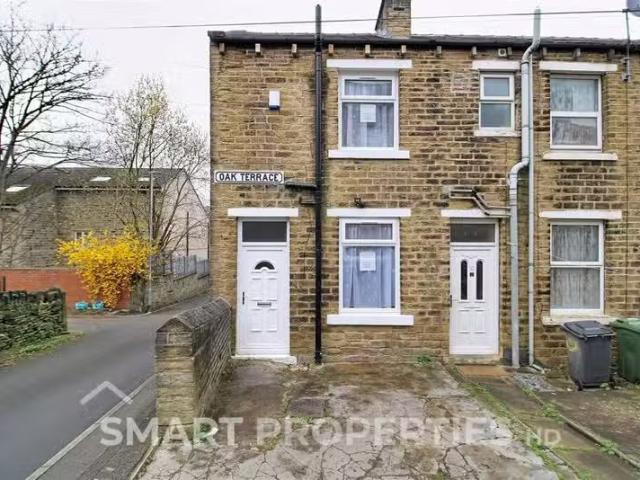 2 bedroom end of terrace house for rent in Fartown Green Road.