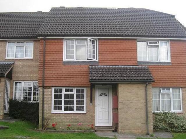 2 bedroom end of terrace house for rent in Frenches Farm DriveHeathfieldTN21