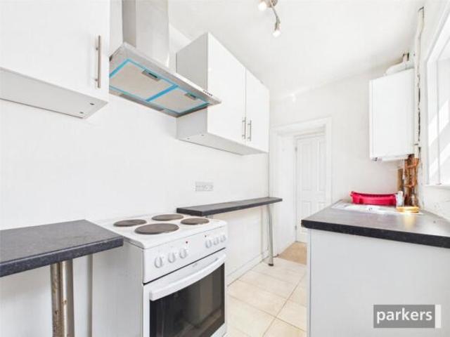 2 bedroom end of terrace house for rent in Kings Road, Caversham, Reading, Berkshire, RG4