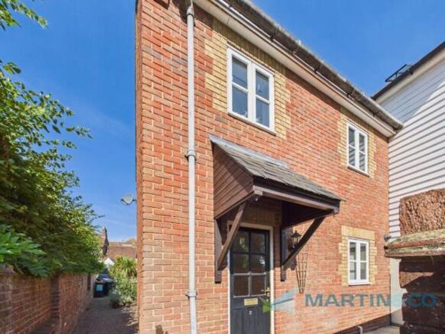 2 bedroom end of terrace house for rent in Kinning Row, Tonbridge, TN9