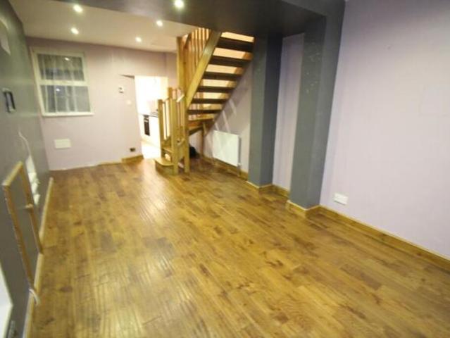 2 bedroom end of terrace house for rent in Hartfield Place, Northfleet, Gravesend, Kent, DA11