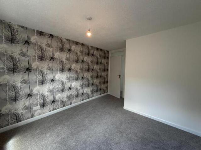 2 bedroom end of terrace house for rent in Hembury Place, Briar Hill, Northampton NN4