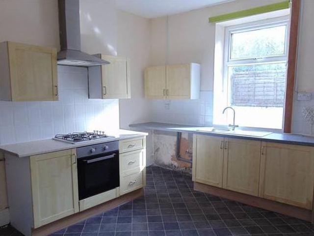2 bedroom end of terrace house for rent in Hudson Street Burnley Lancashire BB11