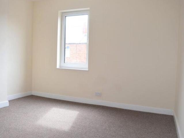 2 bedroom end of terrace house for rent in Isandula Road, Nottingham, NG7
