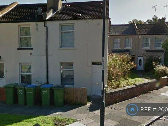 2 Bedroom End Of Terrace House For Rent In London