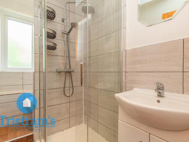 2 bedroom end of terrace house for rent in Lace Street, Dunkirk, NG7