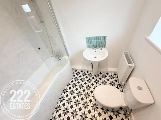 2 bedroom end of terrace house for rent in Lancaster Street, Warrington, WA5