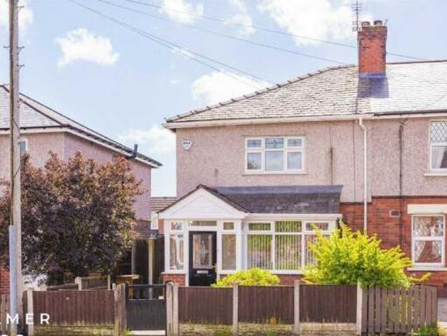 2 Bedroom End Of Terrace House For Rent In Leigh
