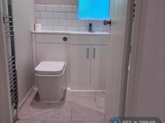 2 bedroom end of terrace house for rent in Mosbach Gardens, Brentwood, CM13