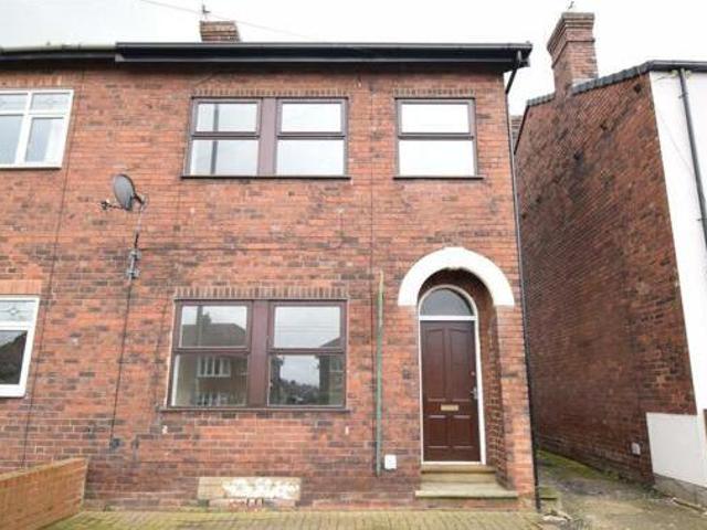 2 Bedroom End Of Terrace House For Rent In Normanton