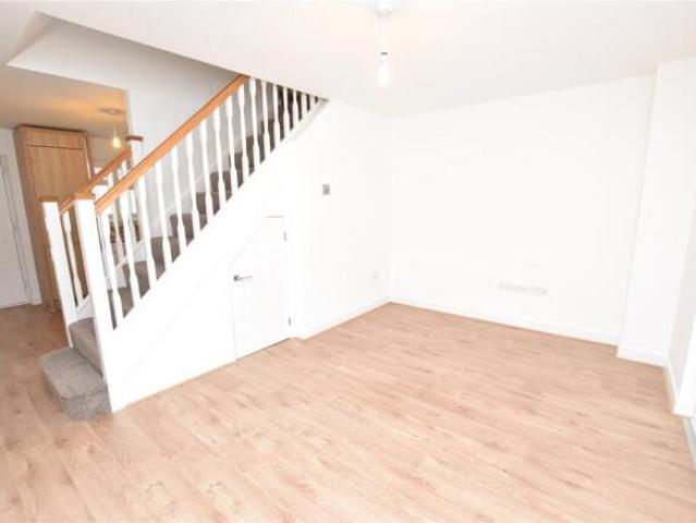 2 bedroom end of terrace house for rent in Smithycroft Way, Blantyre, Glasgow, G72