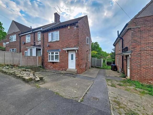 2 bedroom end of terrace house for rent in Southey Close, Sheffield, S5